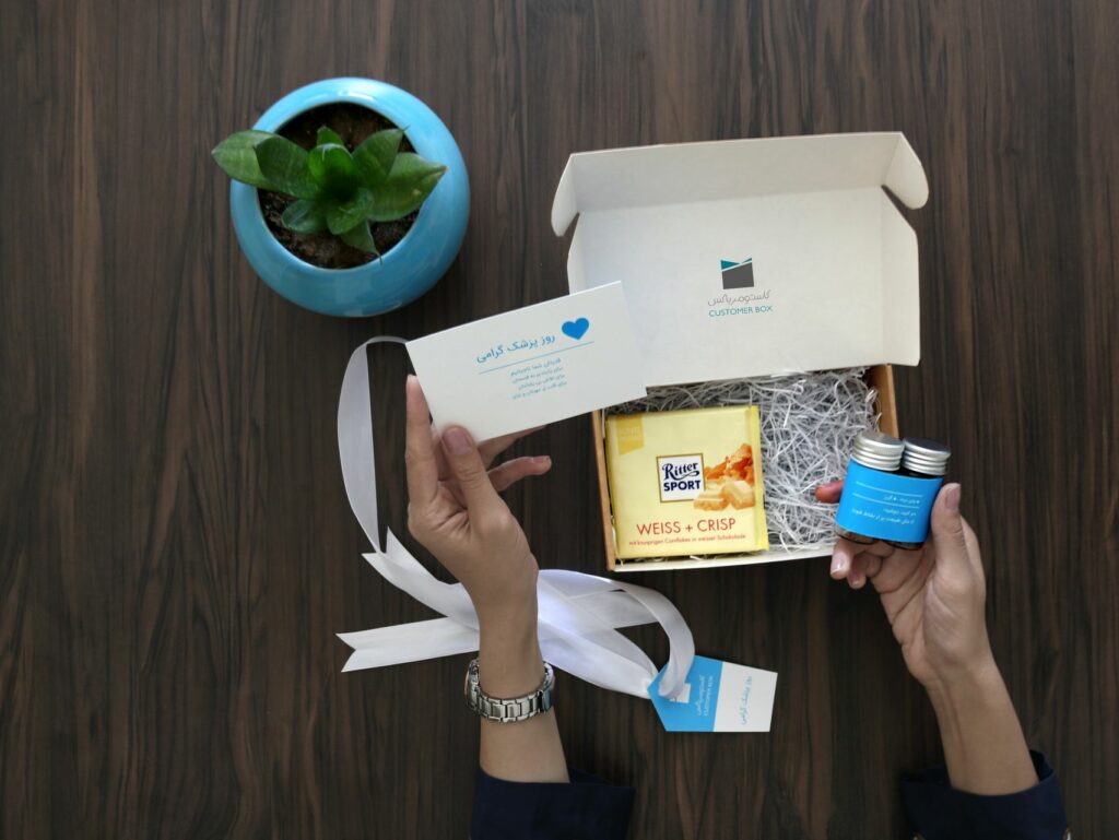 30 Unique Swag Ideas for Your Event and Business - The Vendry Memo